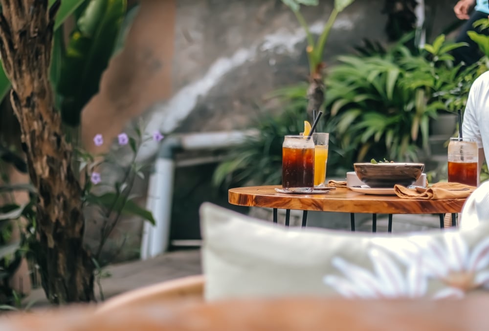 Best Cafes Near Hyde Park