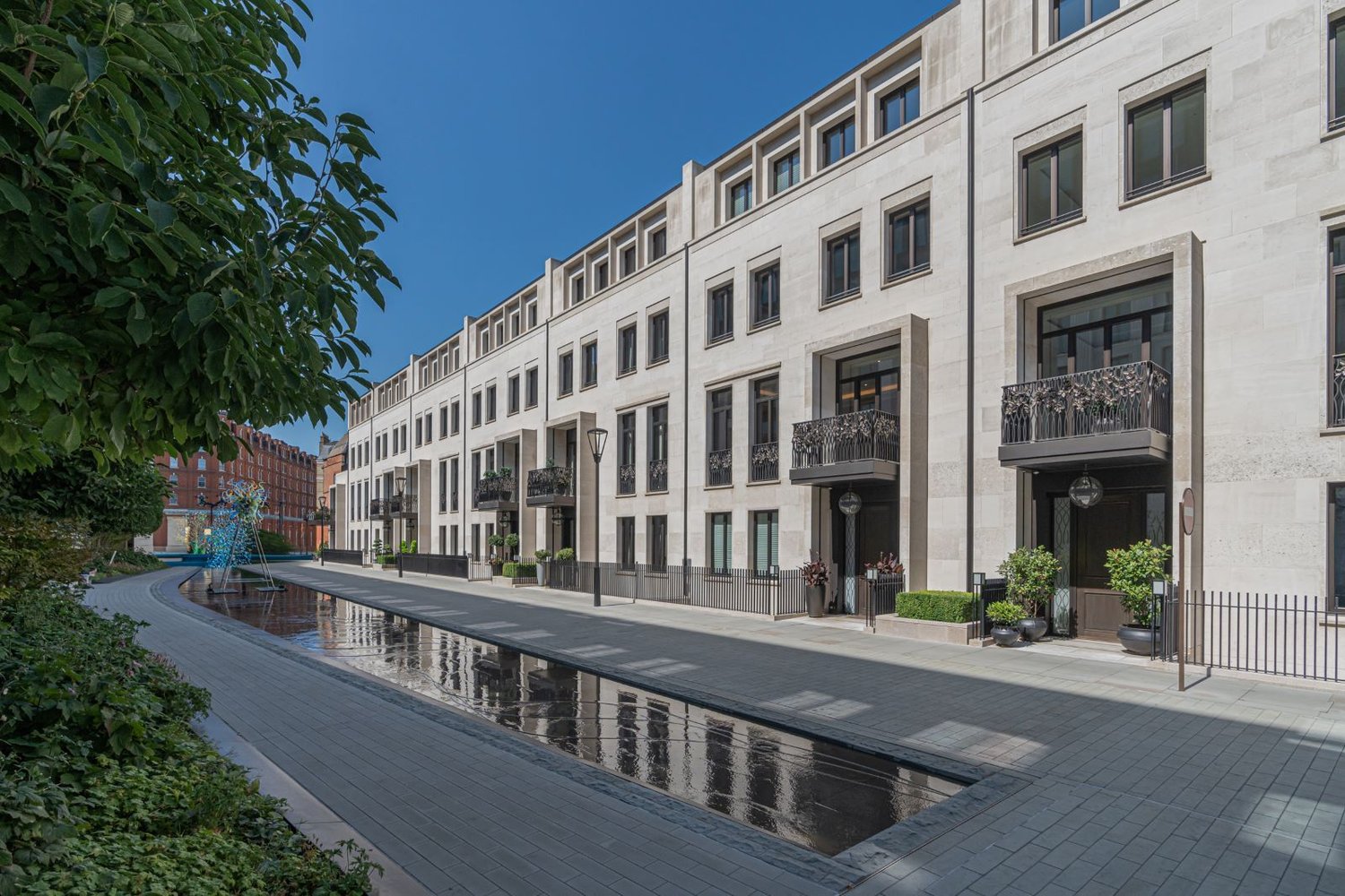 Chelsea Barracks Living